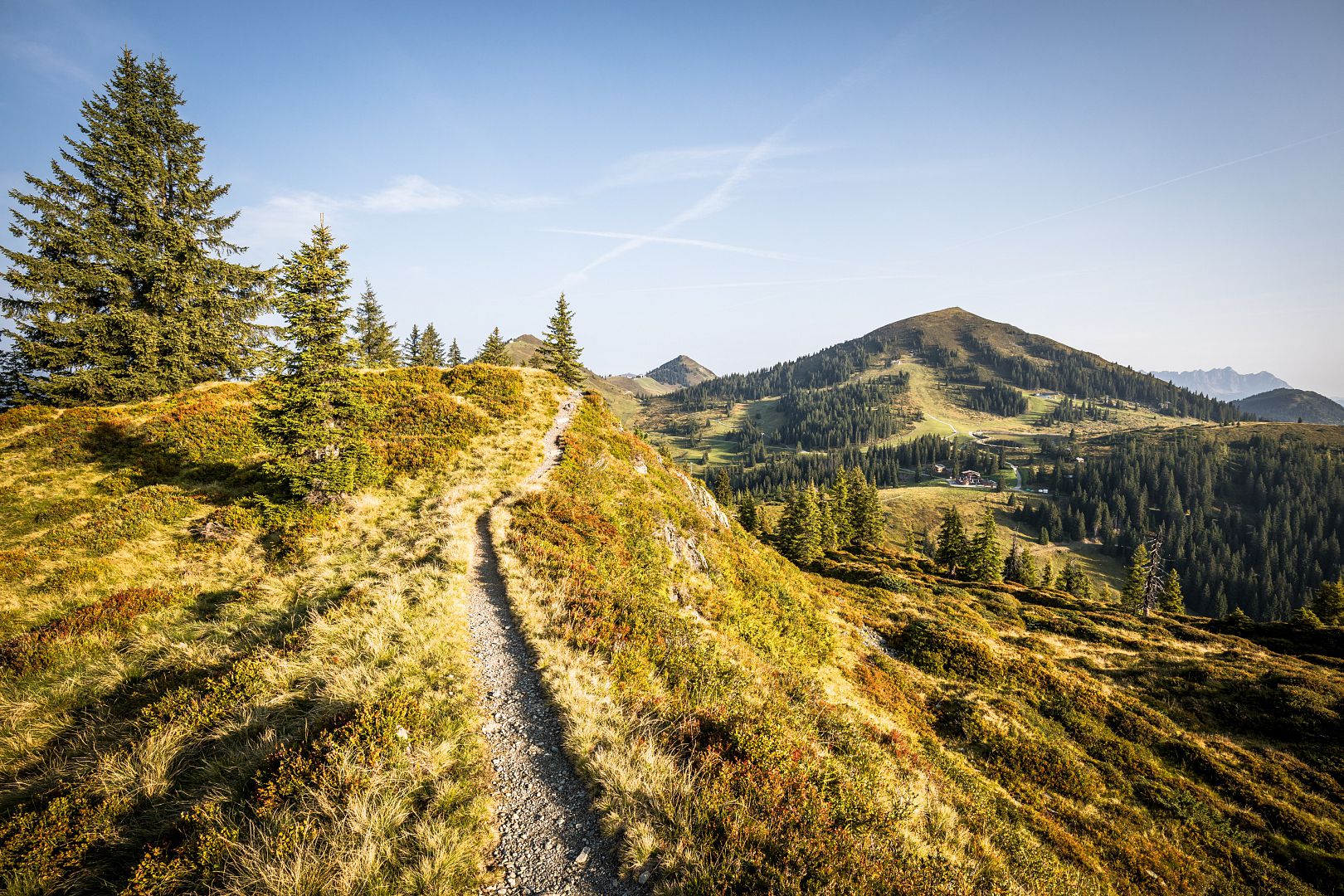 Wege, Markierungen & Beschilderungen